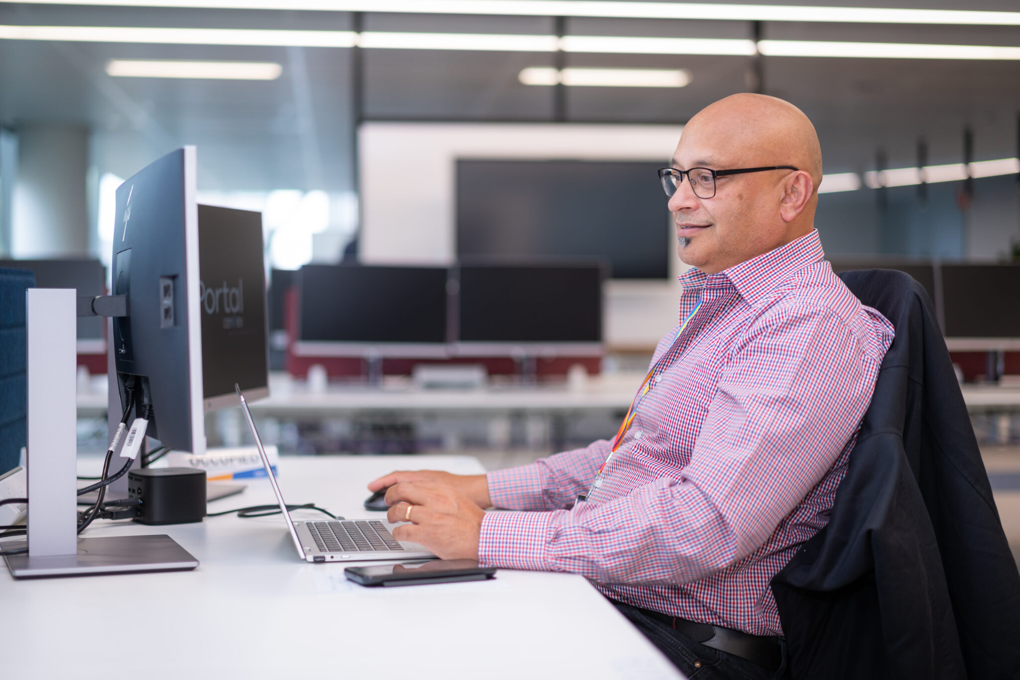 Business Solutions - Cenitex